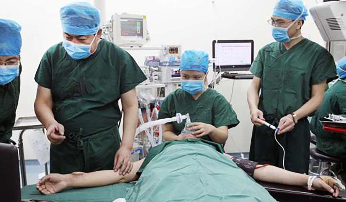 Chinese doctors replace ear lost in accident with new one grown on ...
