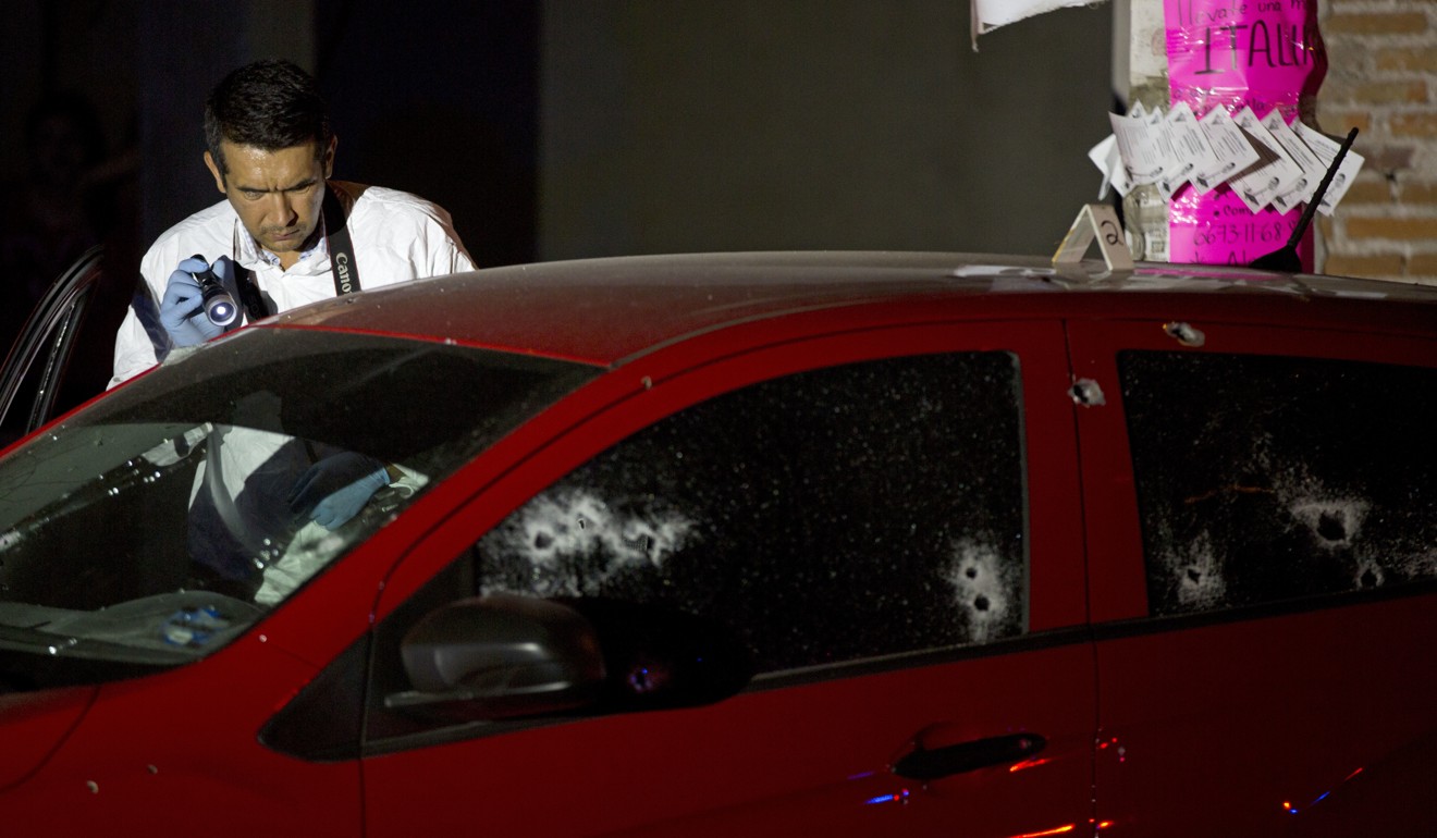 26 killed in Mexico gunfight, as violence erupts between rival drug ...