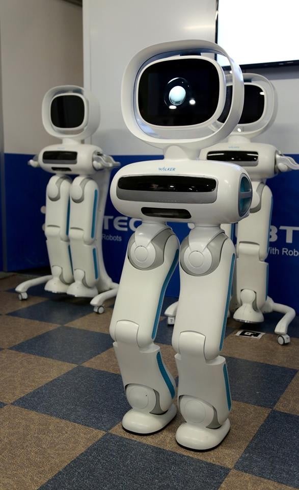 5 best robots to serve the family unveiled at CES 2018 | South China ...