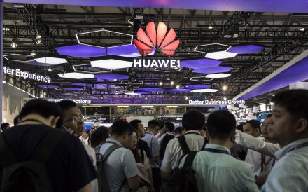 Huawei launches advanced 7-nanometre smartphone chip ahead of Apple ...