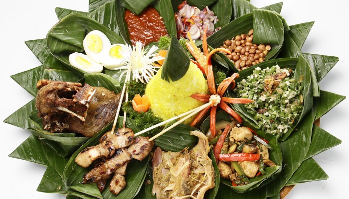 Crispy rendang not authentic enough? here are 5 Indonesian places that ...