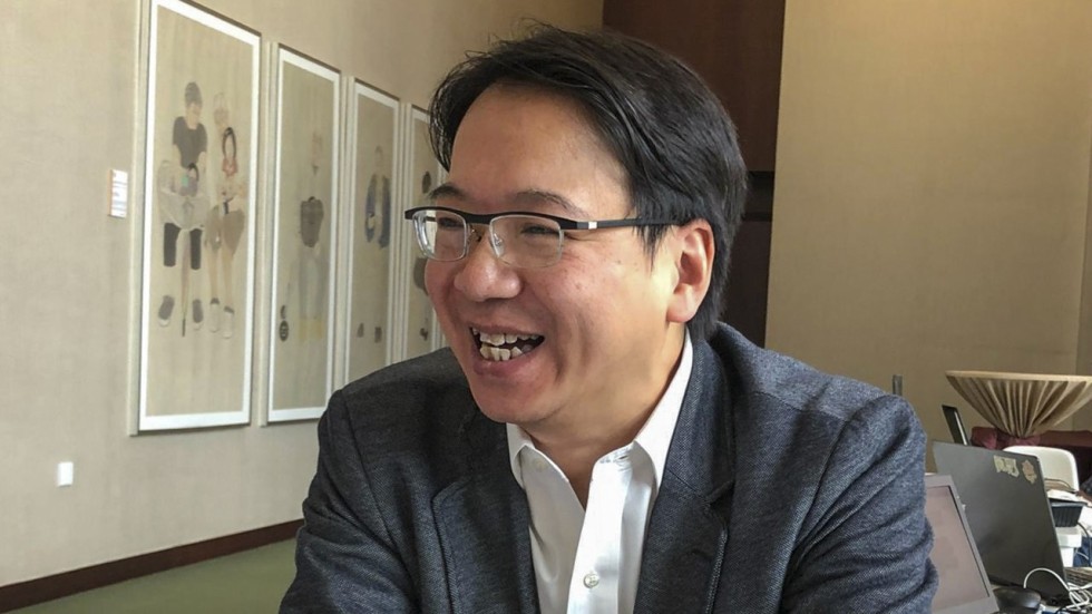 Hong Kong lawmaker Charles Mok unsure if right ear will recover fully ...